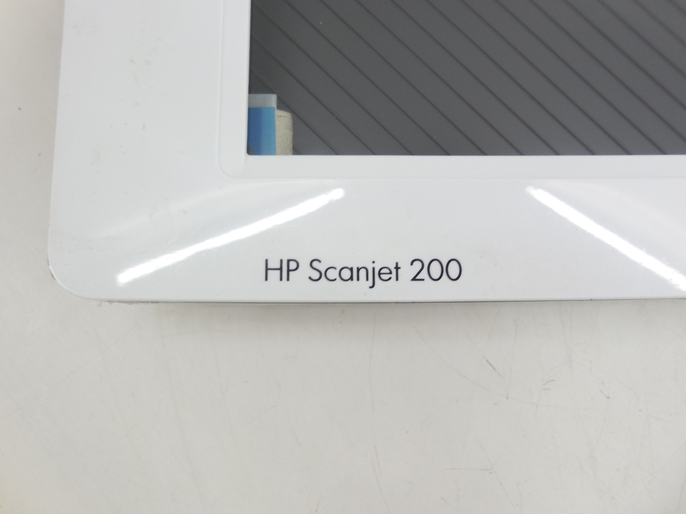 Сканер HP ScanJet 200