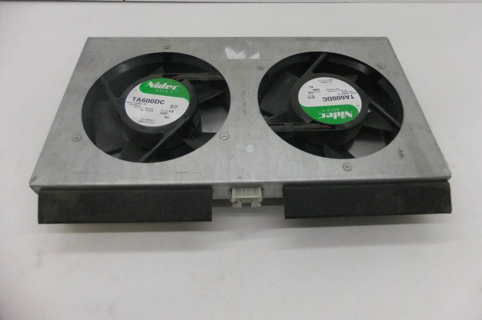 Система охлаждения из сервера Sun SUNFIRE V880