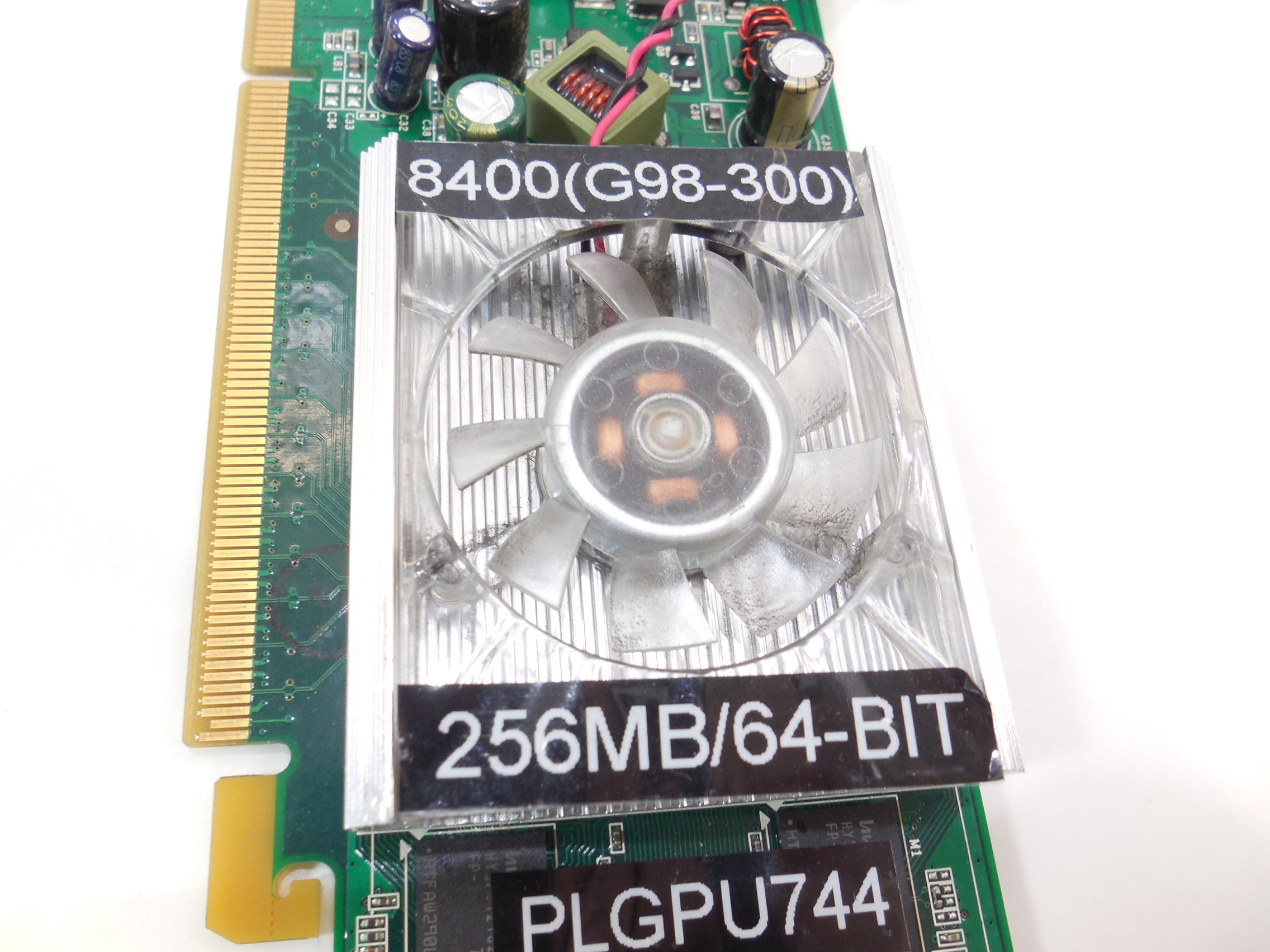 Видеокарта PCI-E nVIDIA GeForce 8400, 256Mb