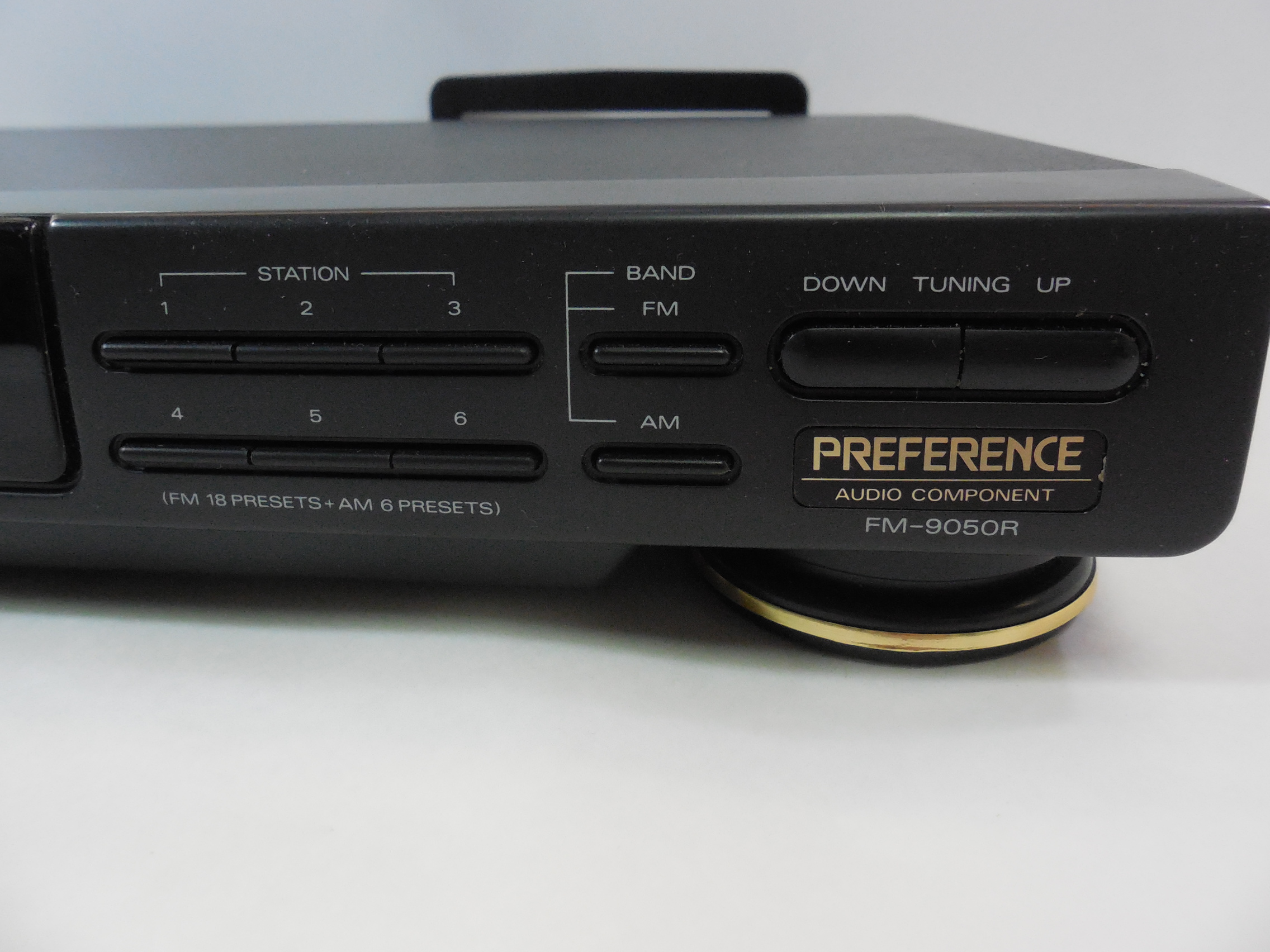 Тюнер Fisher FM-9050R