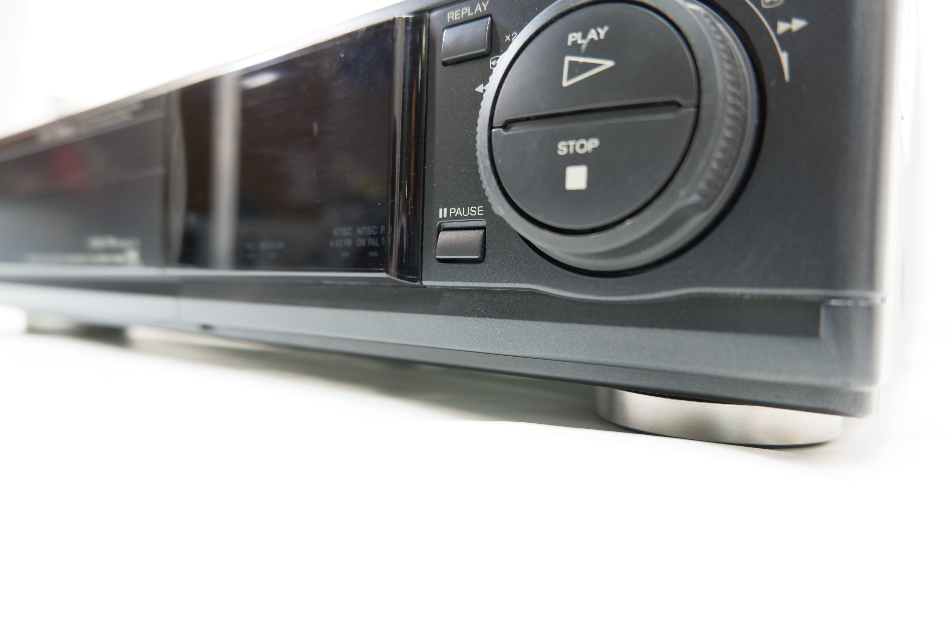Видеомагнитофон Sony SLV-626HF