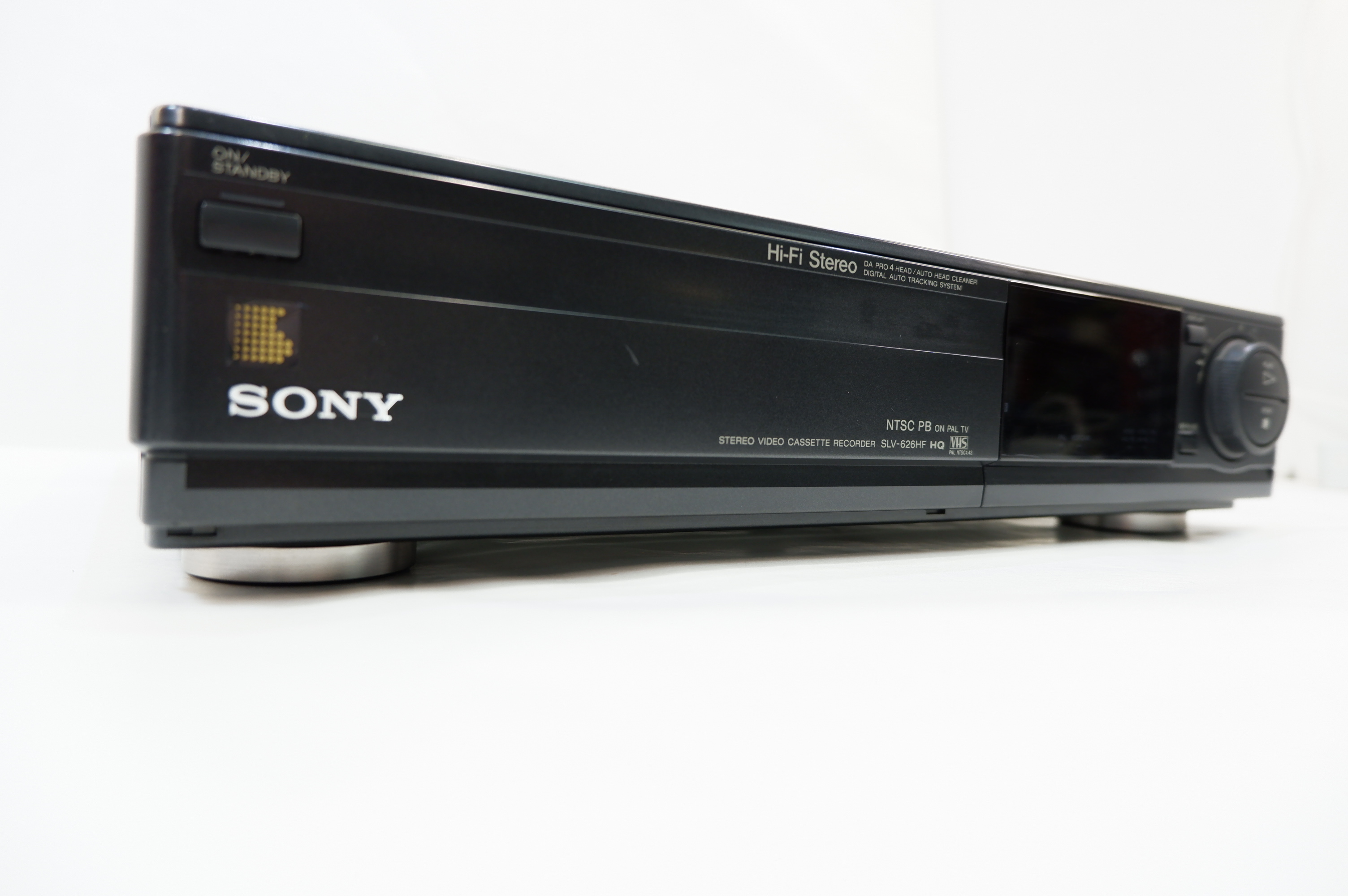 Видеомагнитофон Sony SLV-626HF
