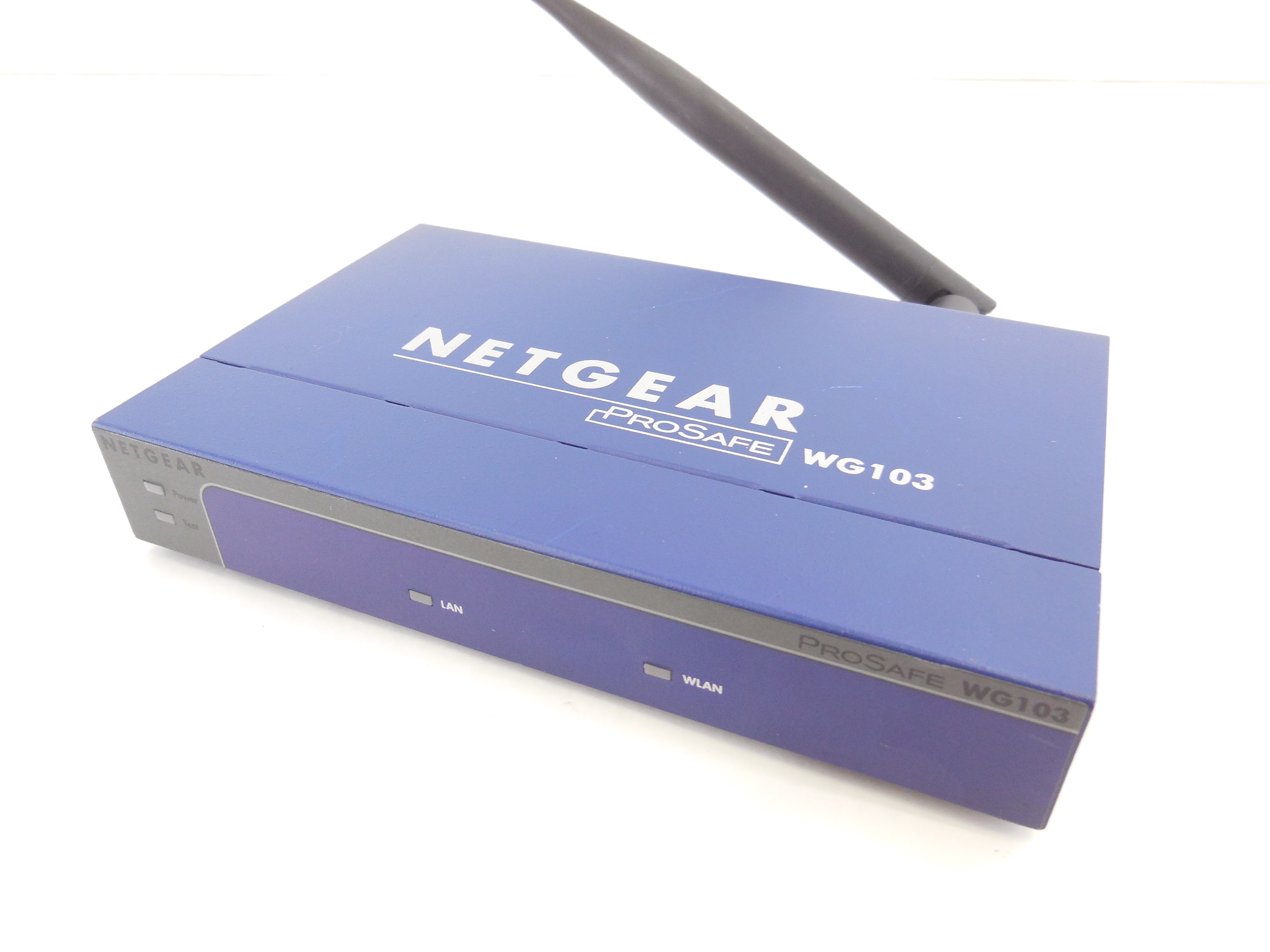 Точка доступа Wi-Fi NETGEAR WG103-100PES