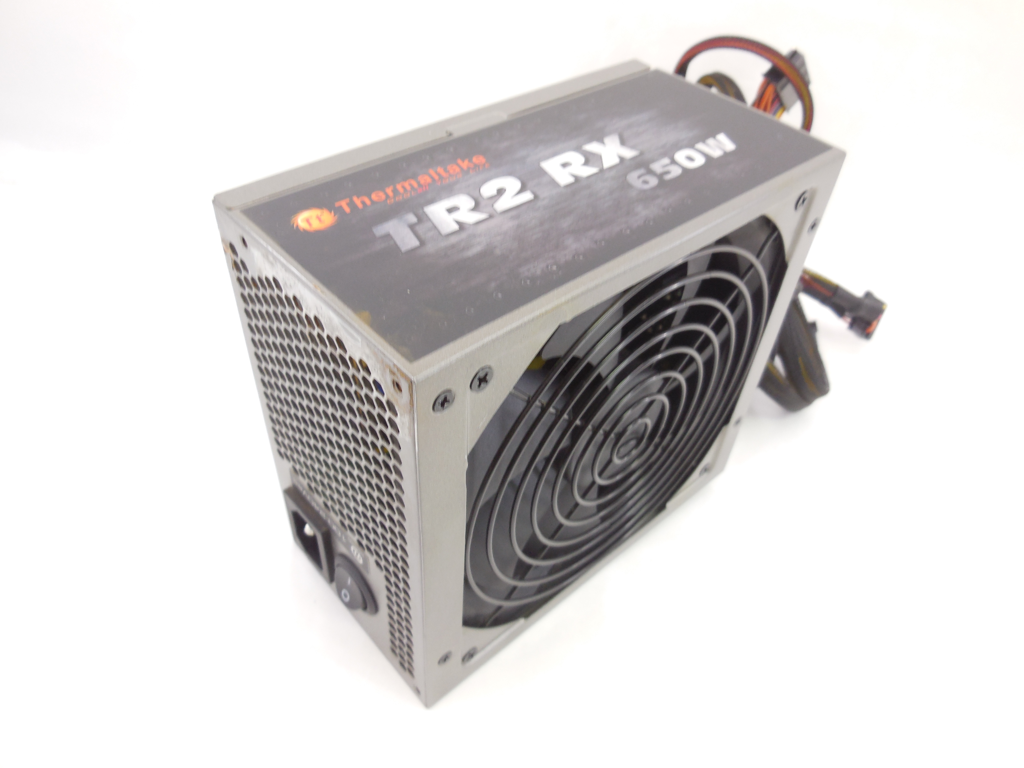 Блок питания Thermaltake TR2 RX TRX-650M 650 Вт
