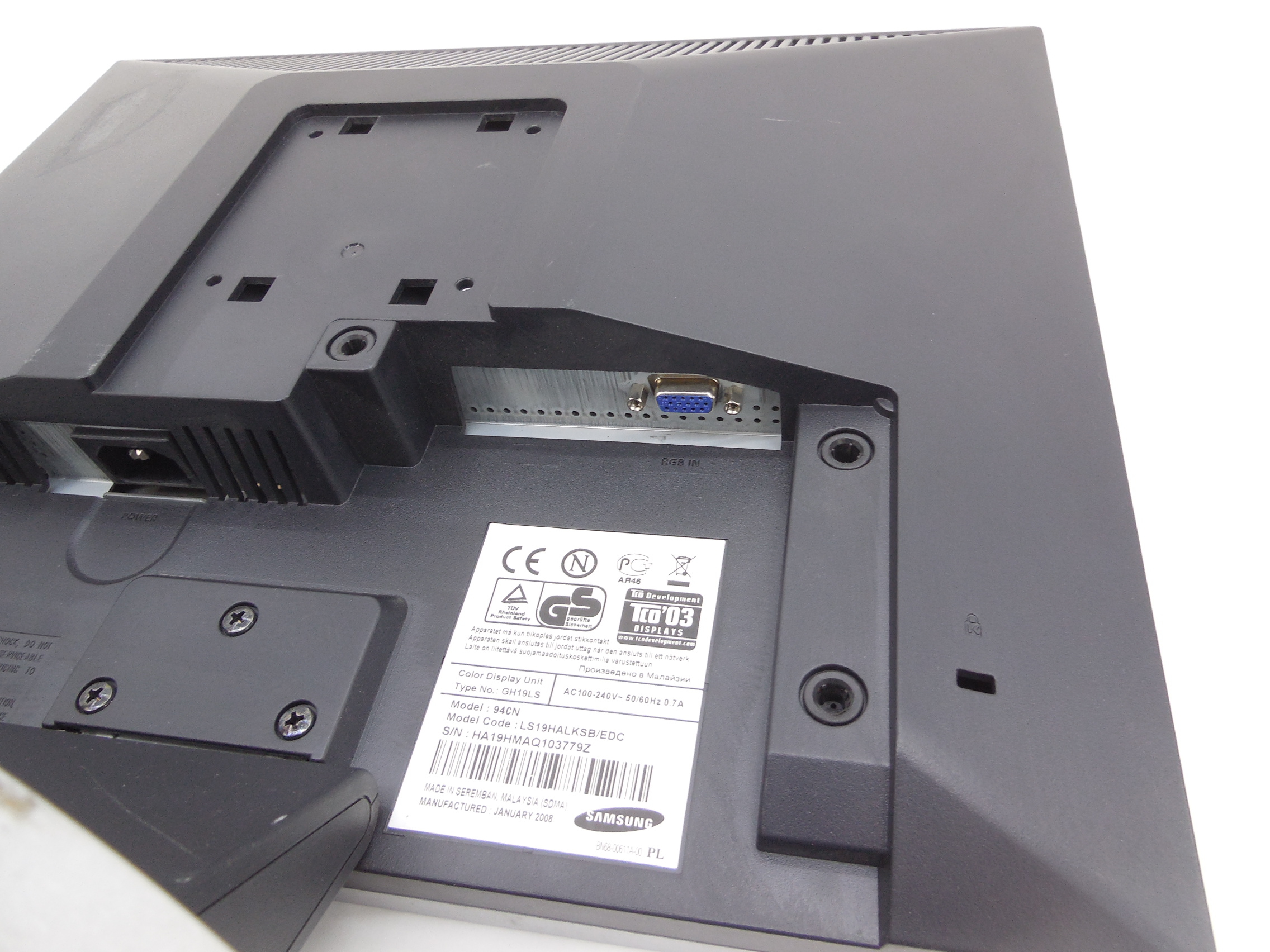ЖК-монитор 19" Samsung SyncMaster 940N