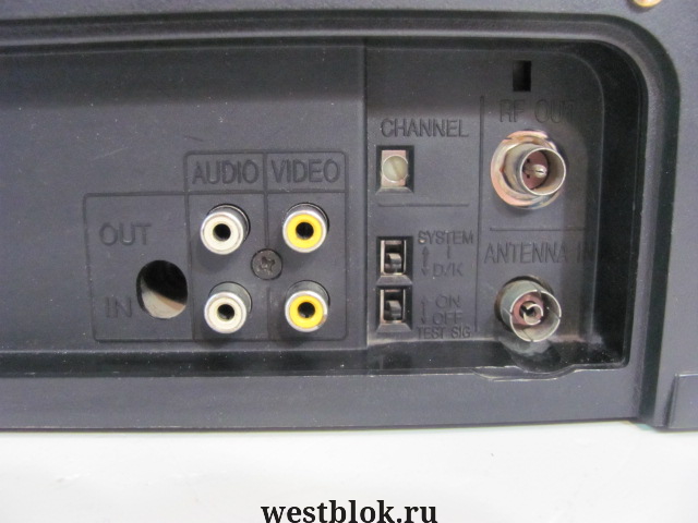 Видеомагнитофон Sharp VC-MA30